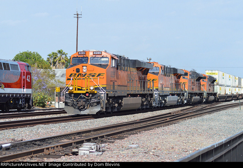 BNSF 8285